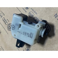 VW BORA 1998-2005 BAGAJ KAPAGI MERKEZI KILIT MOTORU 3B0959781C - Diger ...