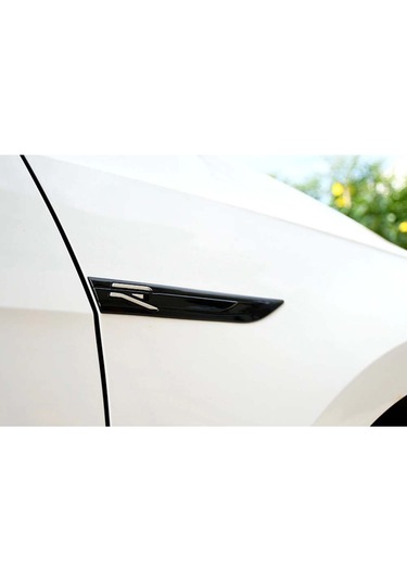 Volkswagen Yeni Golf 8 R-Line Yan Çamurluk Bıçak Logosu Arması ...