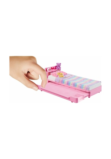 Barbie My First Barbie - İlk Barbie Bebeğim - Barbie'nin Yatağı Oyun ...
