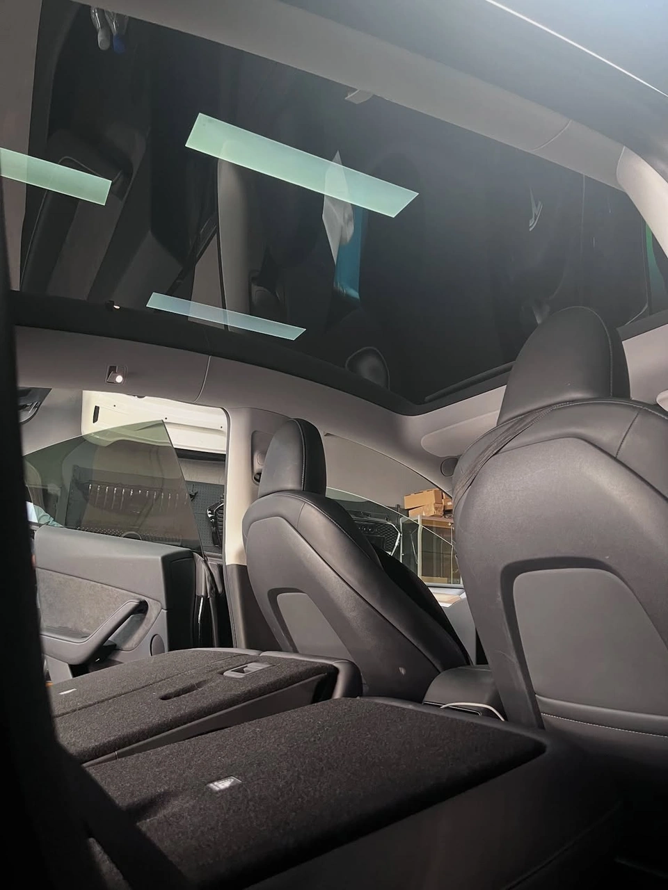 Tesla Model Y İçin Uyumlu Elektrikli Tavan Perdesi Fiyatları ve Özellikleri