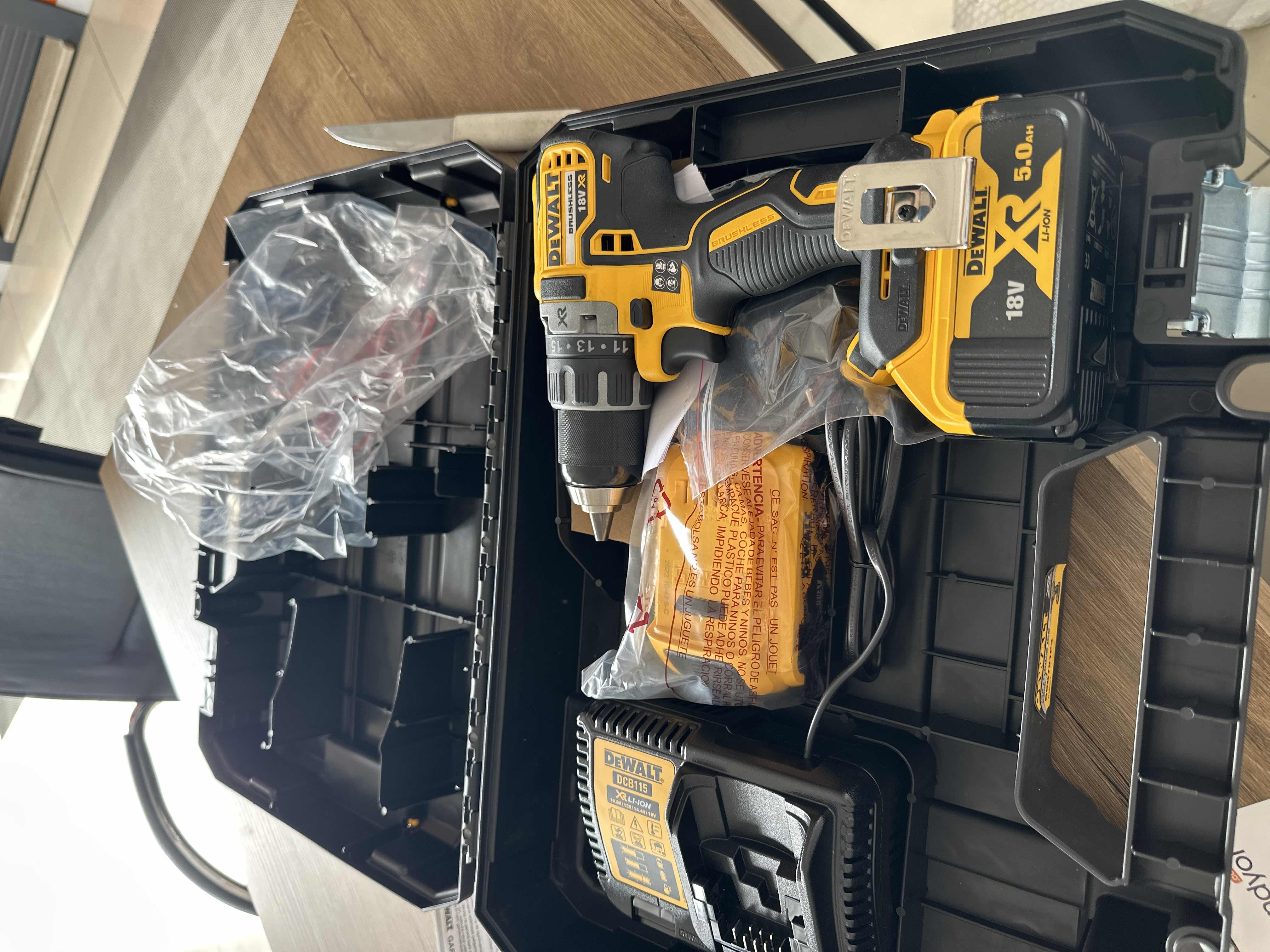 Dewalt DCD791P2-QW 18V 5.0 Ah Li-ion Çift Akülü Kömürsüz Profesyonel ...