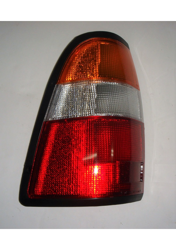 Isuzu Tfr54 Stop Lambası Komple L Sol Tayvan Fiyatları ve Özellikleri