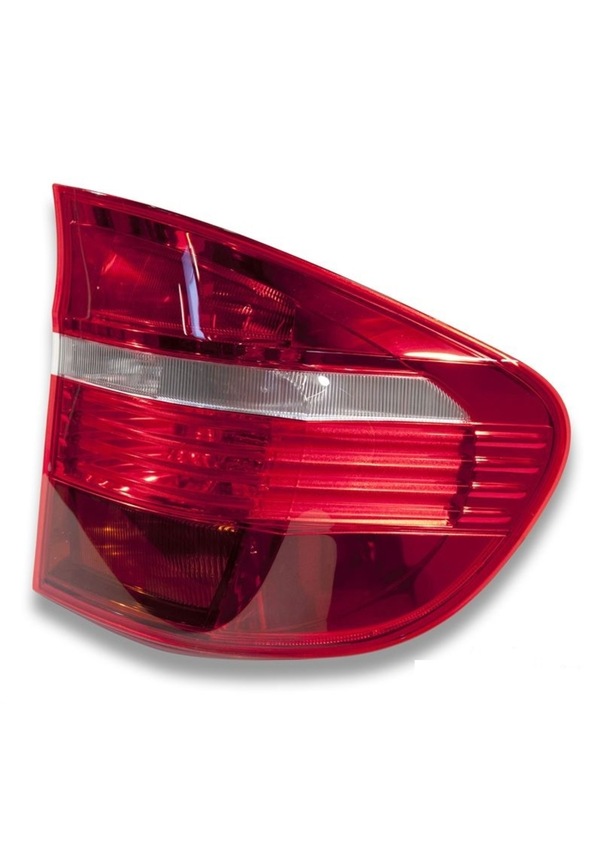 Bmw E70 Stop Dış Sağ 63217200818 Fiyatları ve Özellikleri