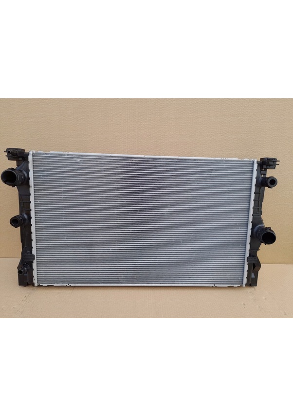 Bmw G11 G30 Su Radyatörü Otm 520 G730d 17118474824 Fiyatları ve Özellikleri