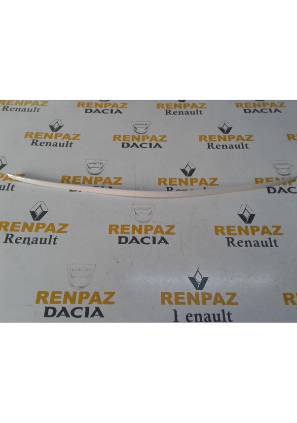Renault Clio 4 Sw Bagaj Kapak Çıtası 903720184R - 903721954R Fiyatları ...