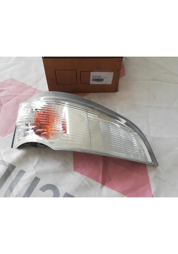 KENAR ÇATLAK MITSUBISHI CANTER FE859 FAR ÜST SİNYALİ SAĞ MK486508 ...