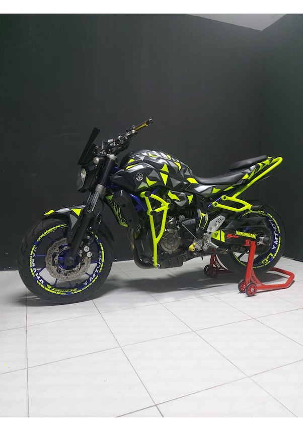 Yamaha MT-07 Üçgen Kamuflaj Takım Sticker Modeli Fiyatları ve Özellikleri