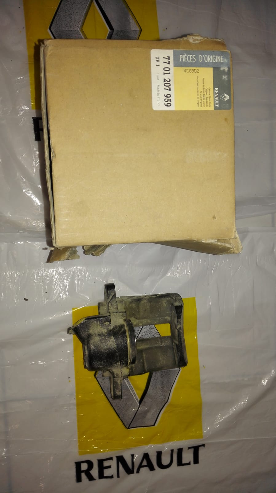 Renault Clio 2 Logan Ön Kaliper Sağ 7701207959 Fiyatları ve Özellikleri