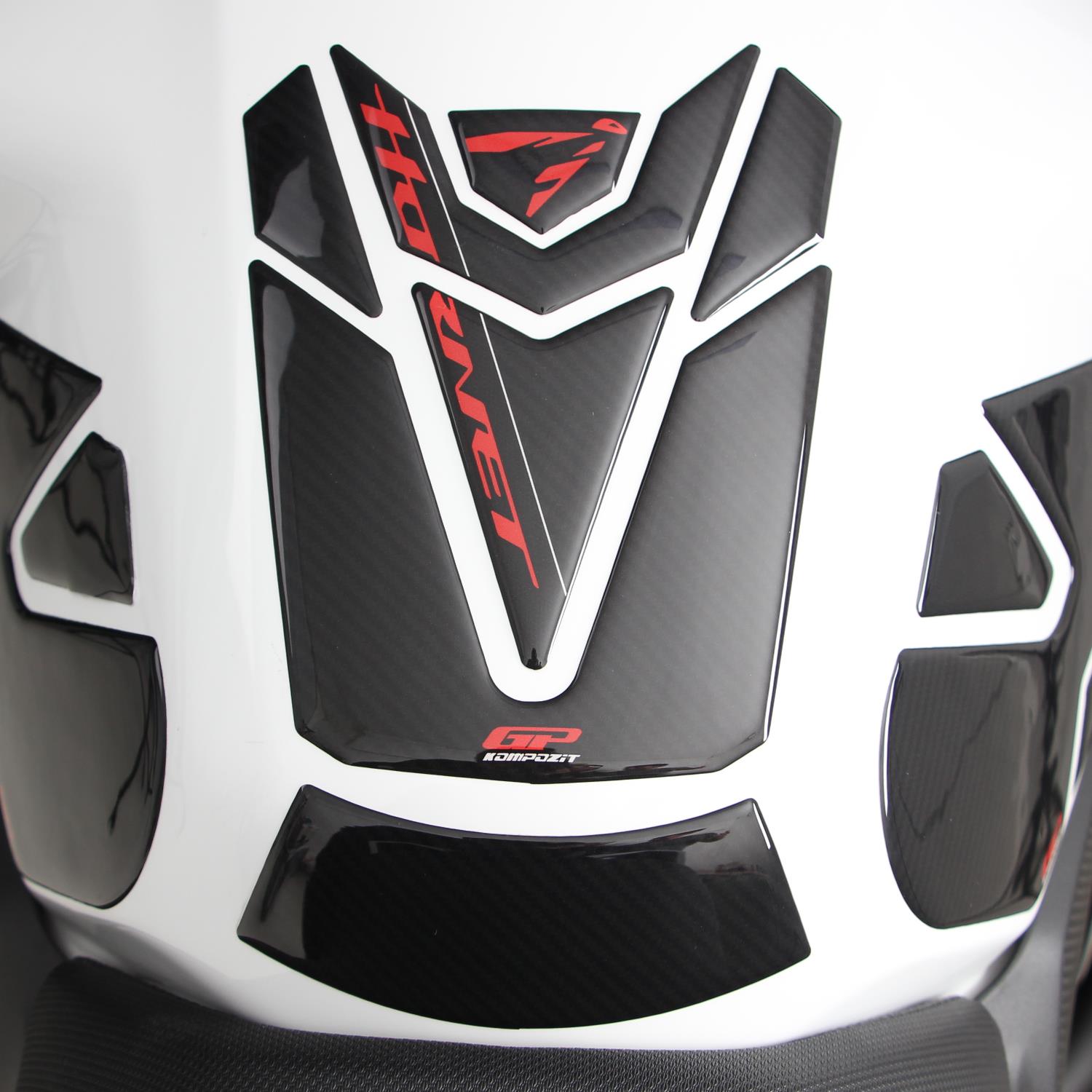 Gp Kompozit Honda Cb750 Hornet 2023 Tank Pad Seti Karbon Fiyatları ve ...